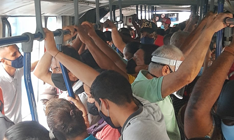 Covid 19 Cómo Protegerse En El Transporte Público