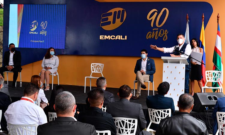 Emcali, 90 años haciendo inversión social